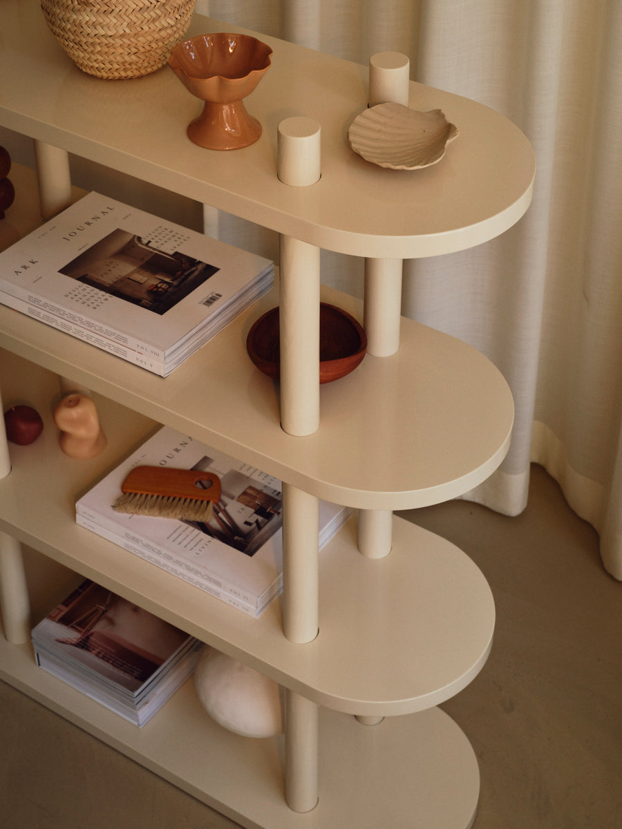 Hugo Shelfy in Clay – We Are Studio Studio