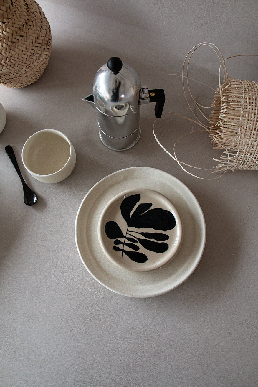 Coco Plate handpainted No.3 – We Are Studio Studio